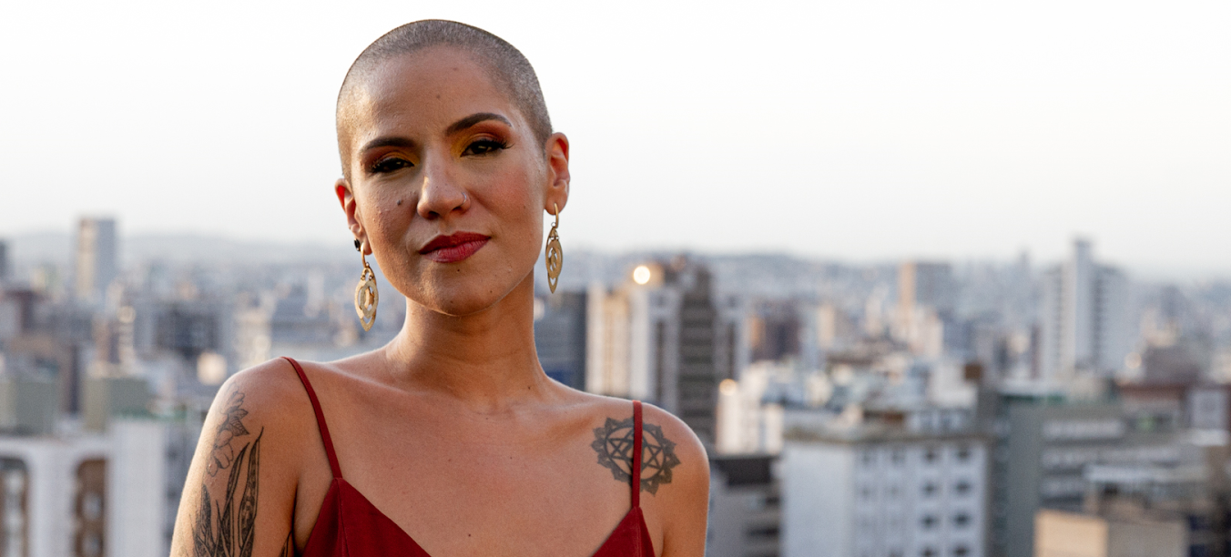 Violeta Lara lança "Sede de Sol", seu primeiro álbum autoral ...